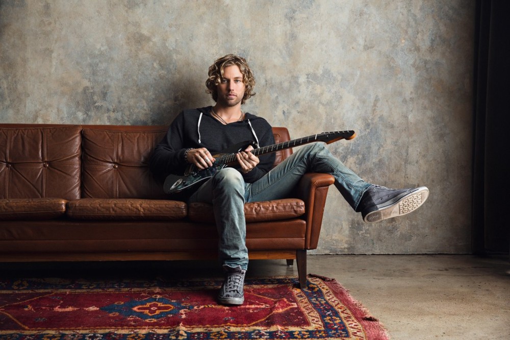 Casey James – Fall Apart Lyrics | Genius Lyrics