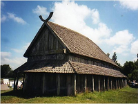 Beowulf – Chapter 2: Scyld's Successors - Hrothgar's Great Mead-Hall ...