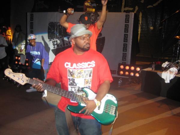 Rappers/Producers who play instruments | Genius